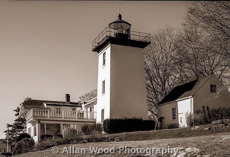 Hospital Point Light